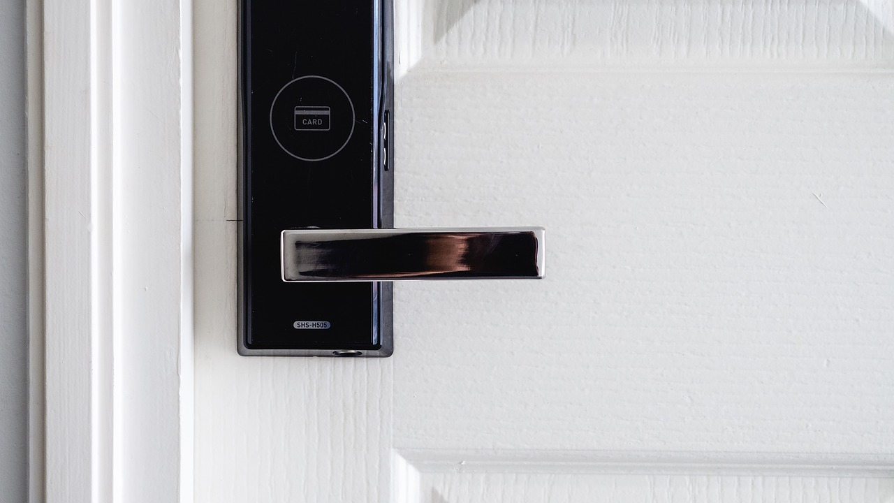 Build a Secure Smart Home: How to Install and Integrate a Smart Lock ...